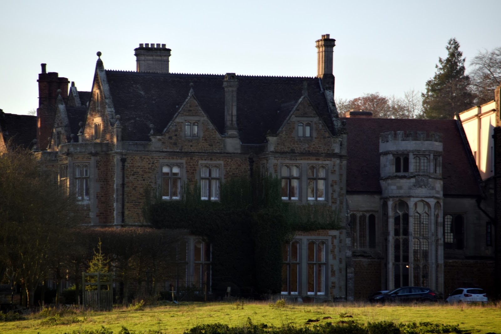 Enjoy your time with beautiful places: Fawsley Hall