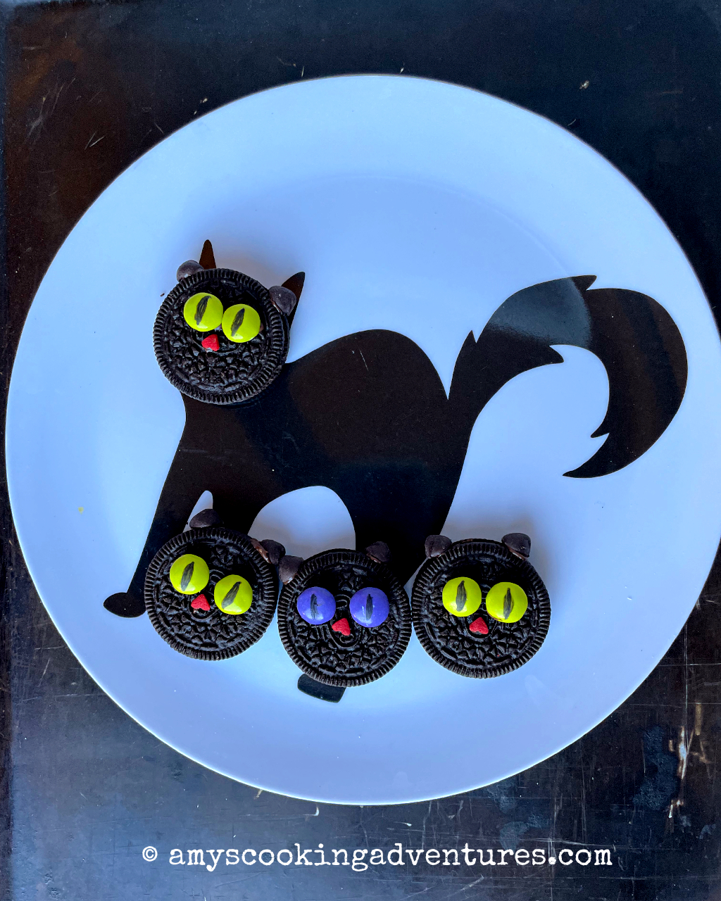Black Cat Oreos