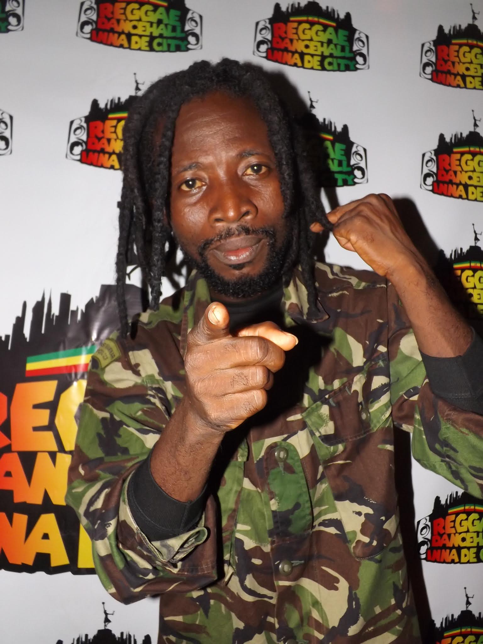 BONGOFARI PERFORMS IN KUMASI @ REGGAE DANCEHALL INNA DE CITY