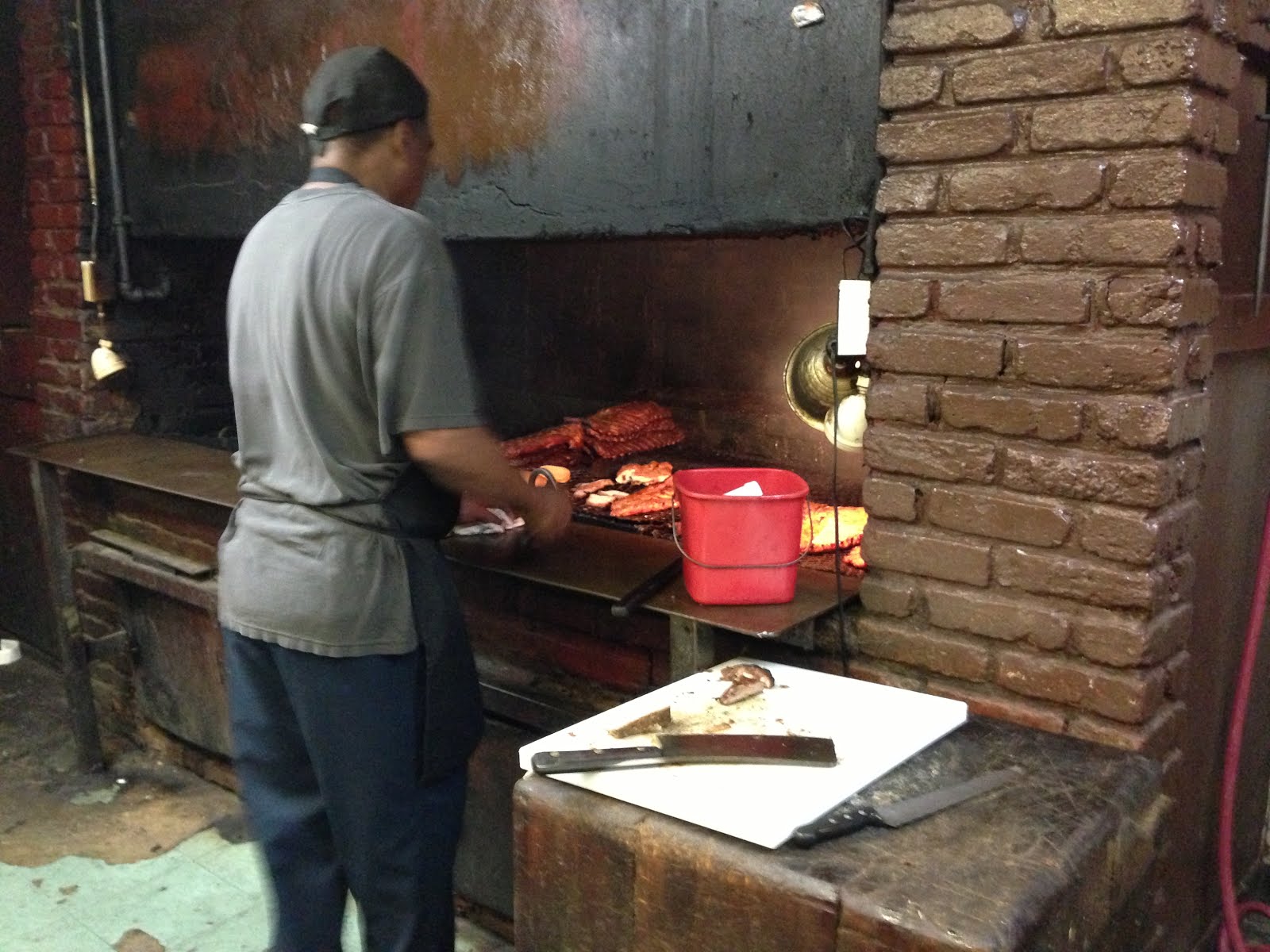 Man Up: Tales of Texas BBQ™: The pit at People's Barbeque (Miami, FL)