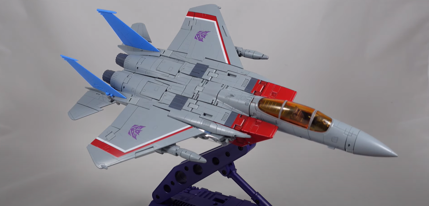 Kool Kollectibles: Transformers Masterpiece MP-52 Starscream