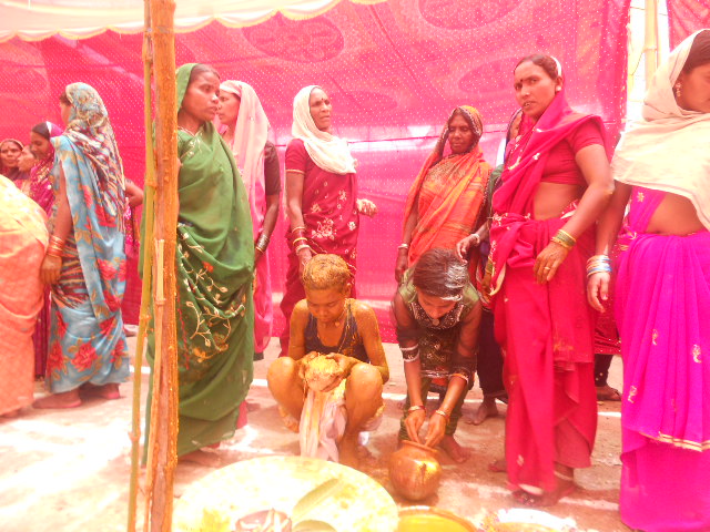 GONDMAHASABHA: GOND SAMAJ ME SAMUHIK SAMAJIK VIVAH