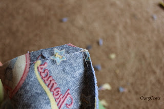 Our 5 cents: Car seat Pee Pee pad tutorial!