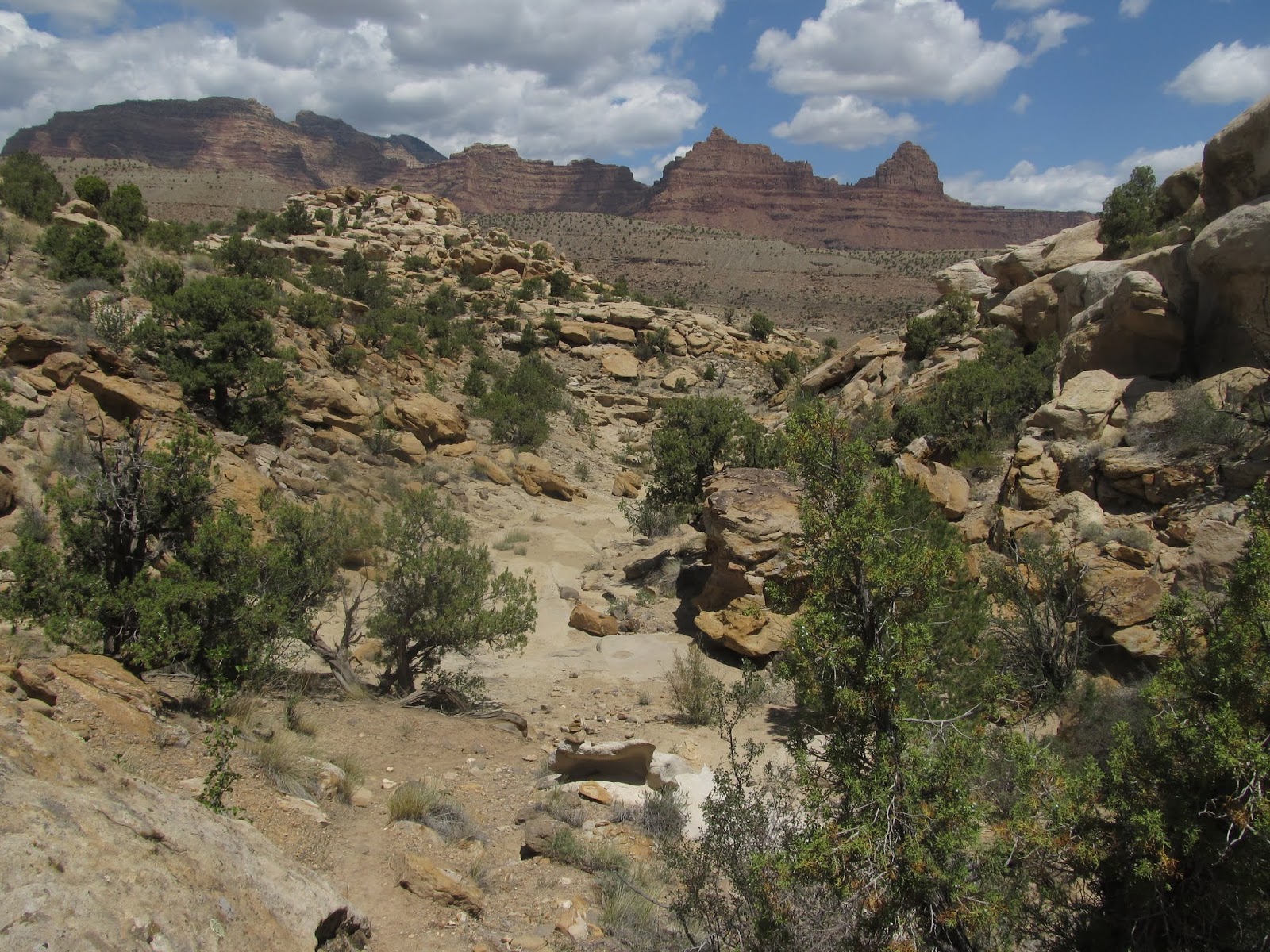 fretwaterlines: Dory Moon presents Desolation: Extended Play Edition