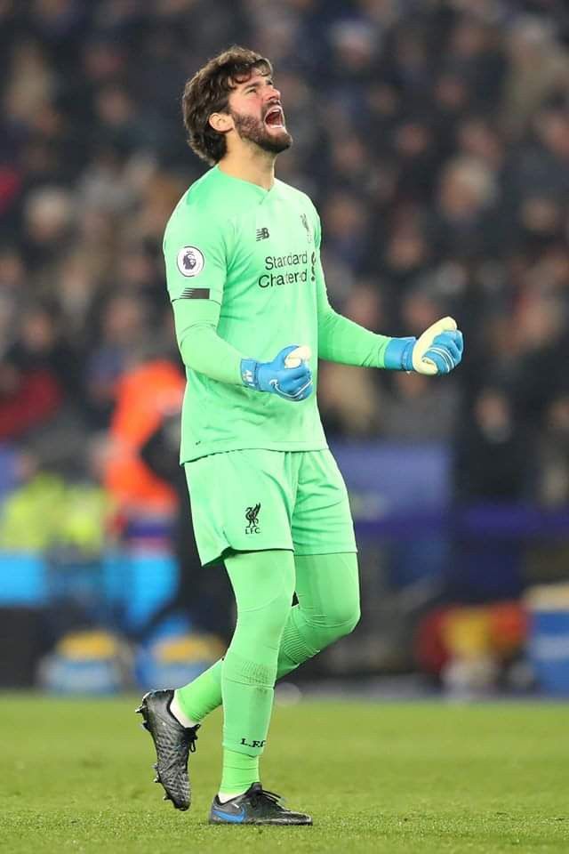 Alisson Becker Menandatangani Kontrak Baru Bersama Liverpool - Seteguk ...