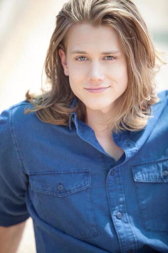 Favorite Hunks & Other Things: Prime Time Supporters: Alex Saxon