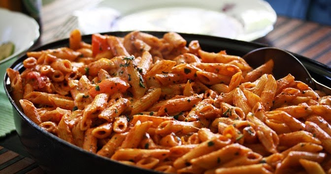 Bento Lunch Blog: Rezept: Tomaten-Mozzarella-Pasta mit Basilikum und Ei