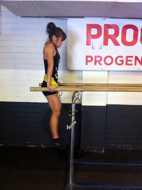 Jes' CrossFit Blog: Dips
