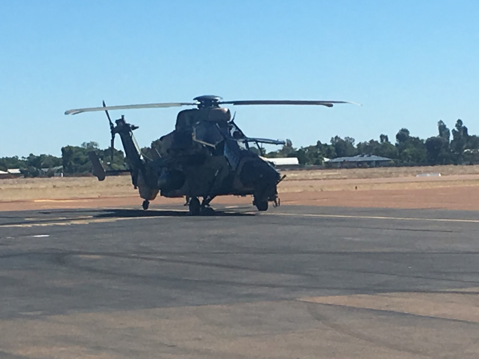 Central Queensland Plane Spotting: Australian Army Eurocopter (ARH ...