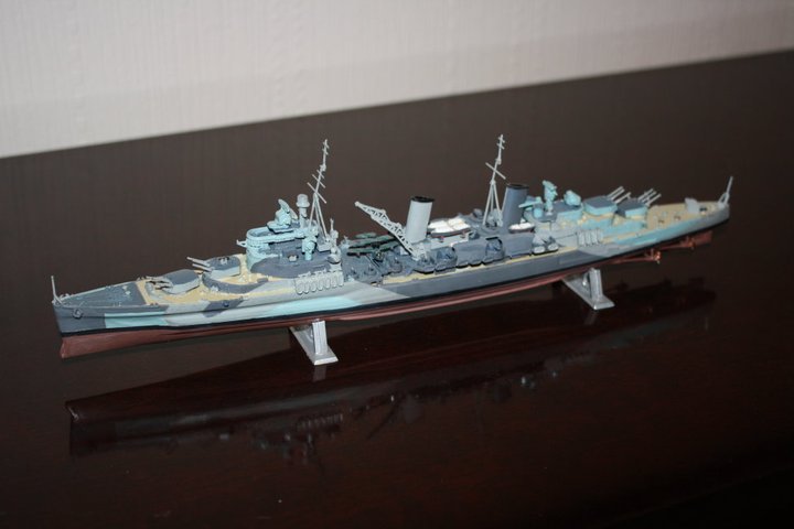 . The Hinckley Shipyard: HMS Belfast (1:600)