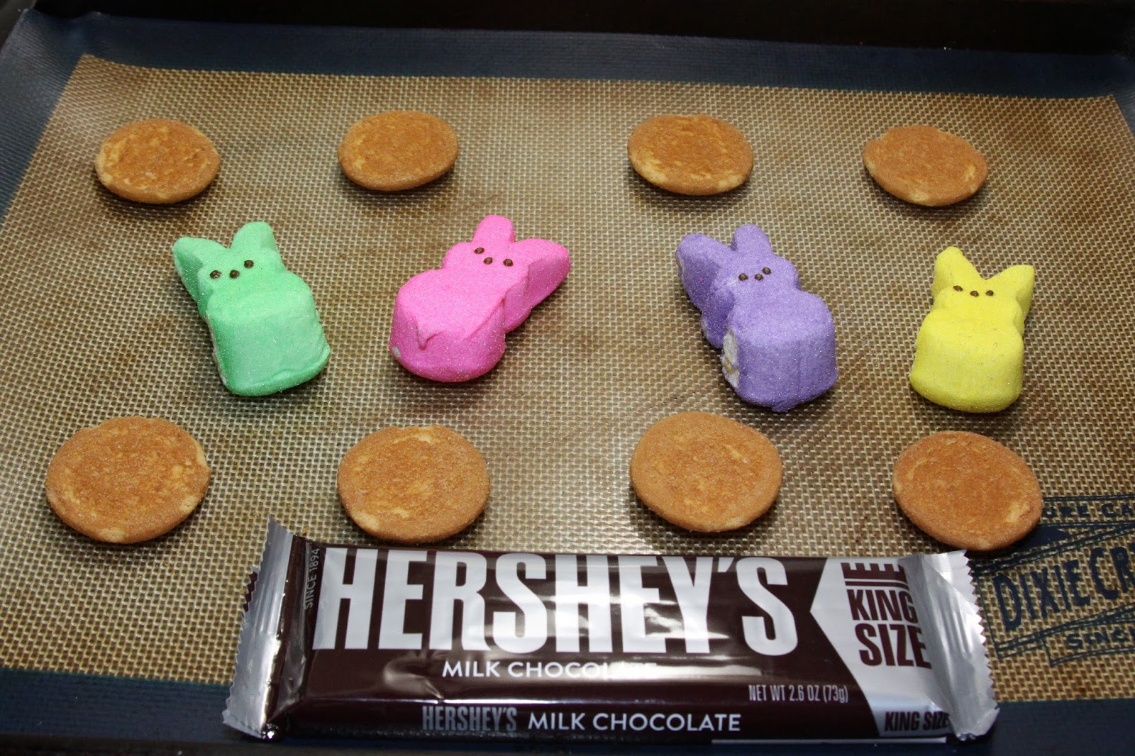 For the Love of Food: Mini Peeps S'Mores
