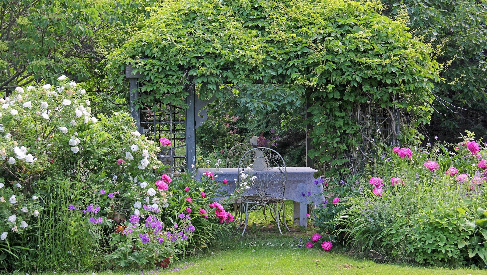 Aiken House & Gardens: Open Garden Tour Day