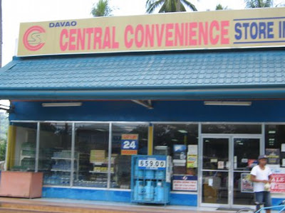 Davao After Sunset: Davao Central Convenience Store