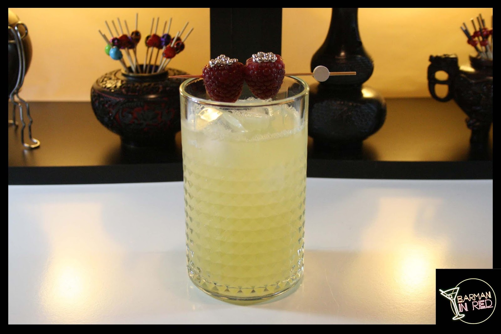 Mejores bebidas con vodka "Coctel Ultravioleta"