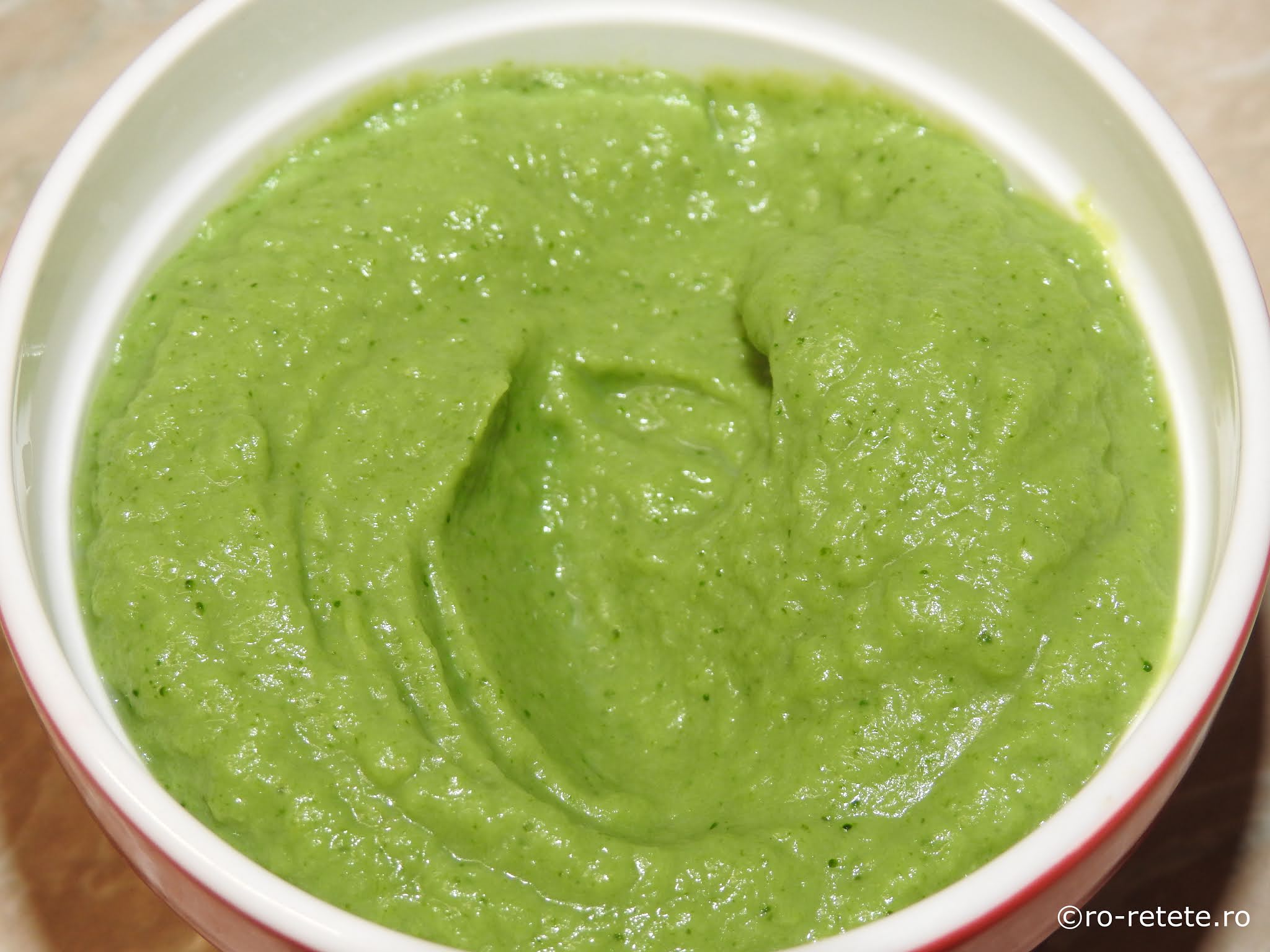Piure de broccoli reteta | RO-Retete.ro