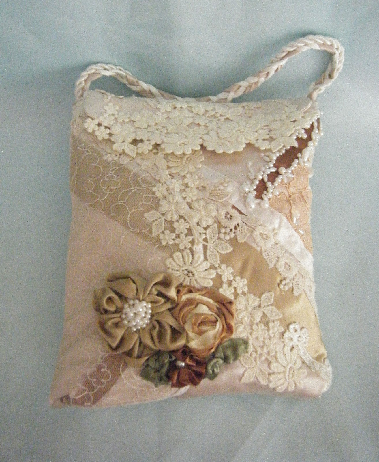 Weddingzilla: Luxe VIctorian Style Ivory Wedding Evening Purse Etsy Listing