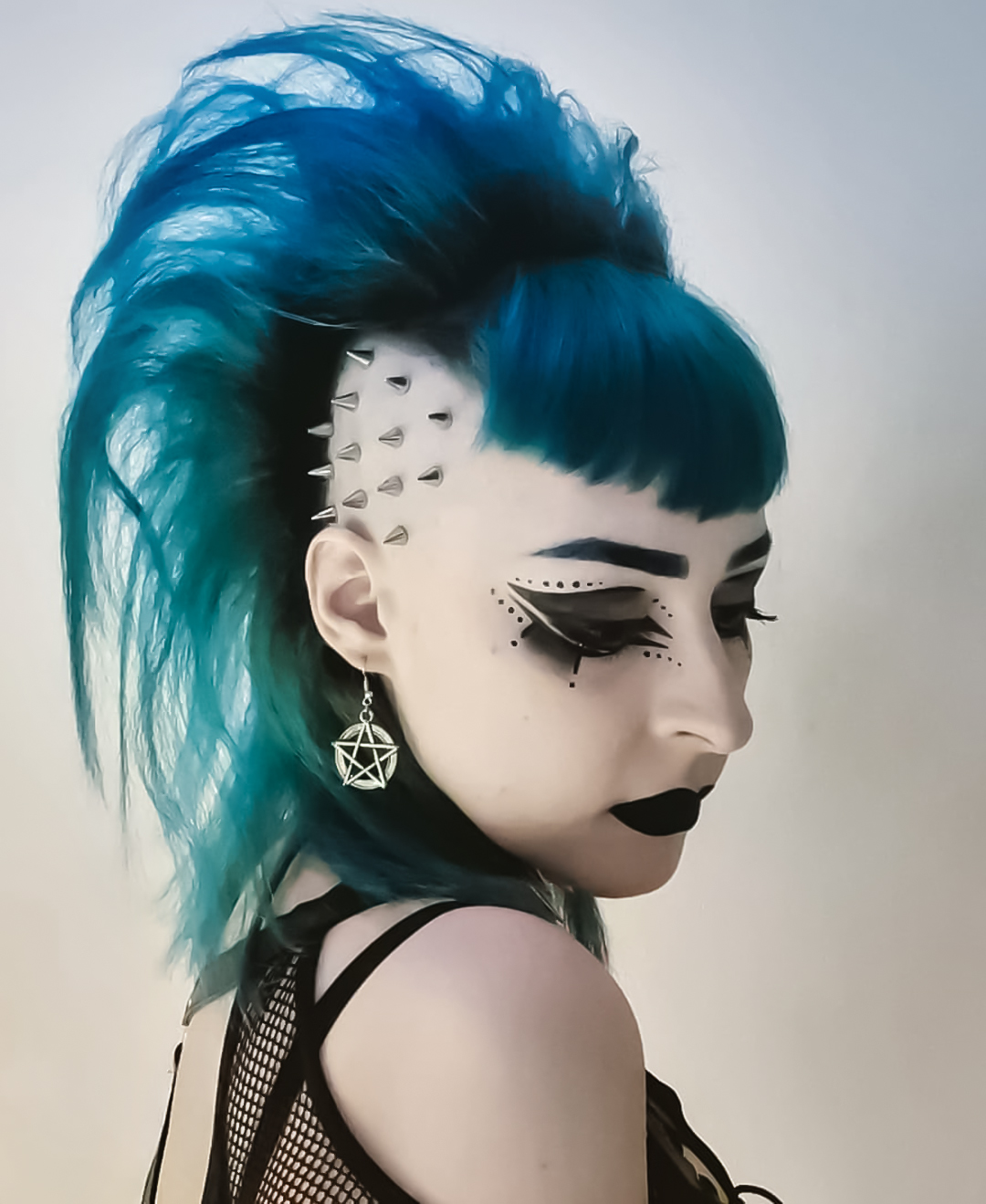 12 Badass Cyberpunk 2077 Hairstyles You Should Try in Real Life ...
