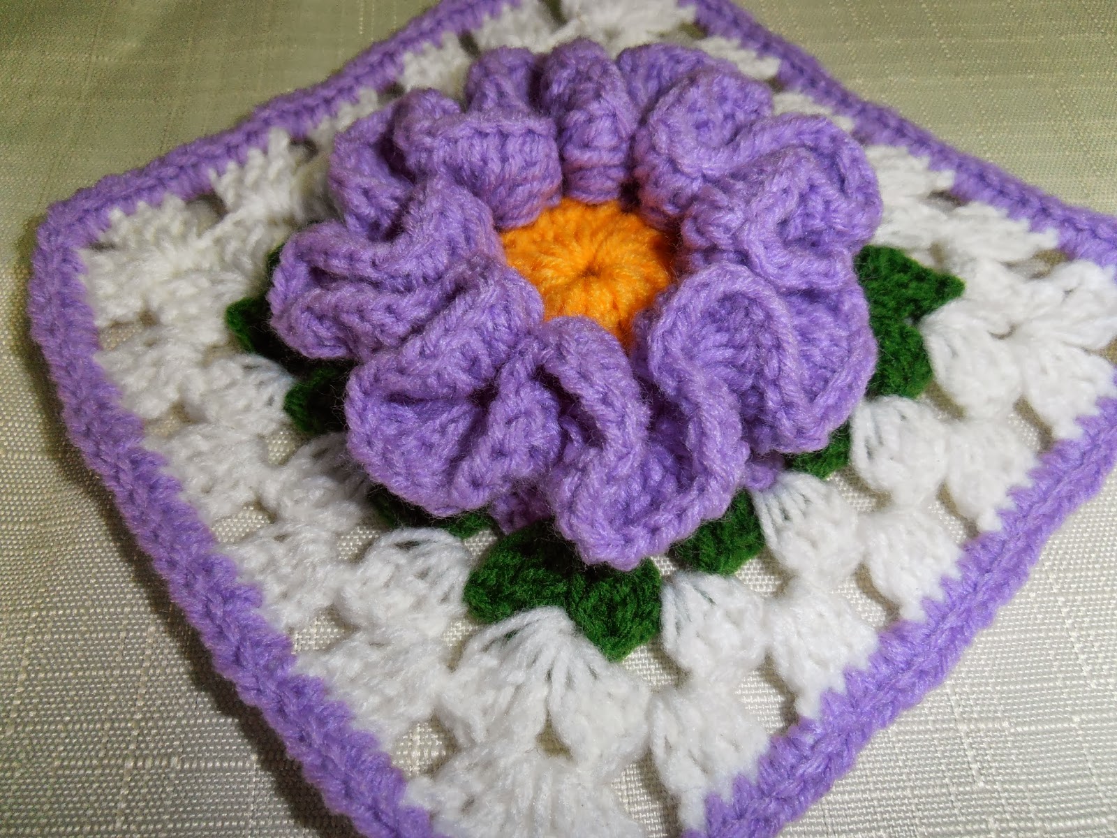 DIELA'S CROCHET: Crochet Bunga Camelia