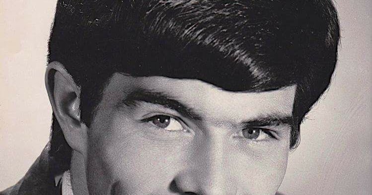 HISTORY OF AUSTRALIAN MUSIC FROM 1960 UNTIL 2000: TONY HENRY