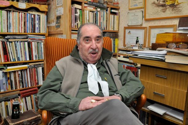 alpialdelapalabra: Jorge Castañeda: EL LIENZO VACÍO