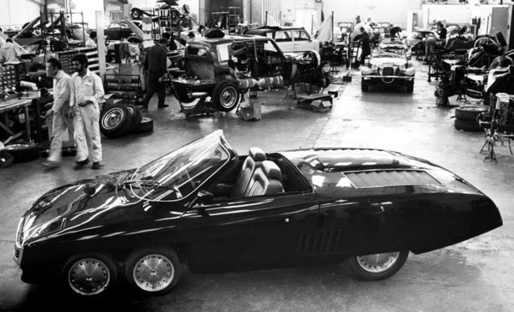 Vintage Photos of the Panther 6, a Crazy 6-Wheeled UK Sports Car From ...