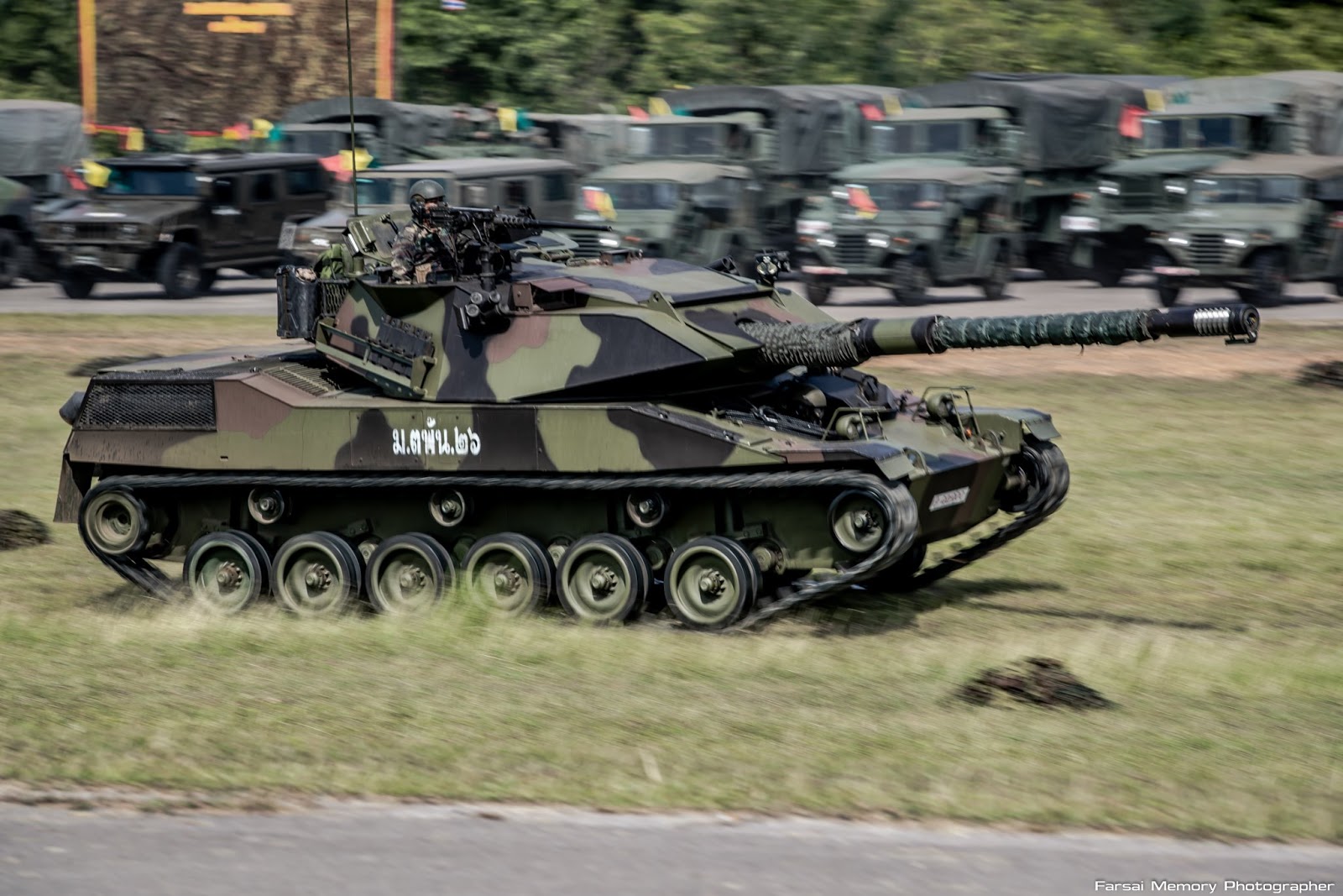 THAIDEFENSE-NEWS: ภาพสวยๆ ของ รถถังเบา Commando Stingray กองทัพบกไทย