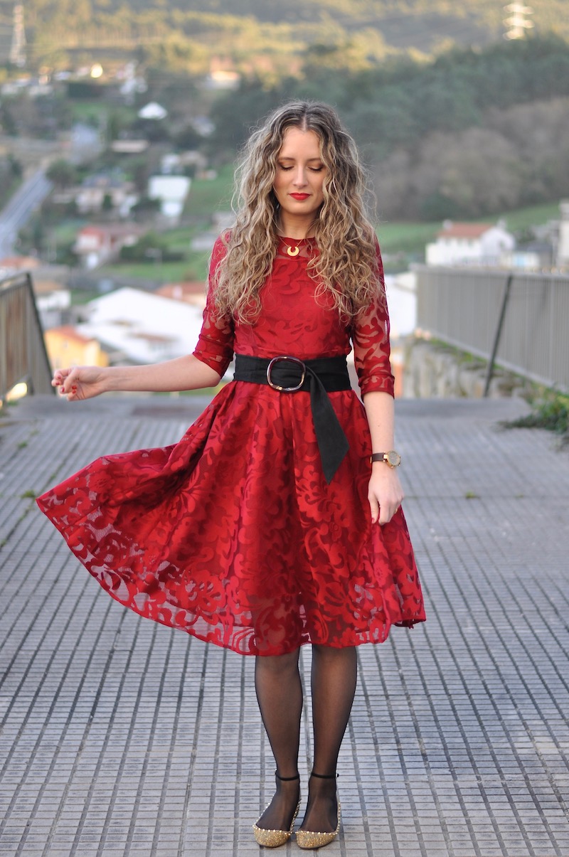 Spring style THE RED DRESS - Fashionmylegs : The tights and hosiery blog