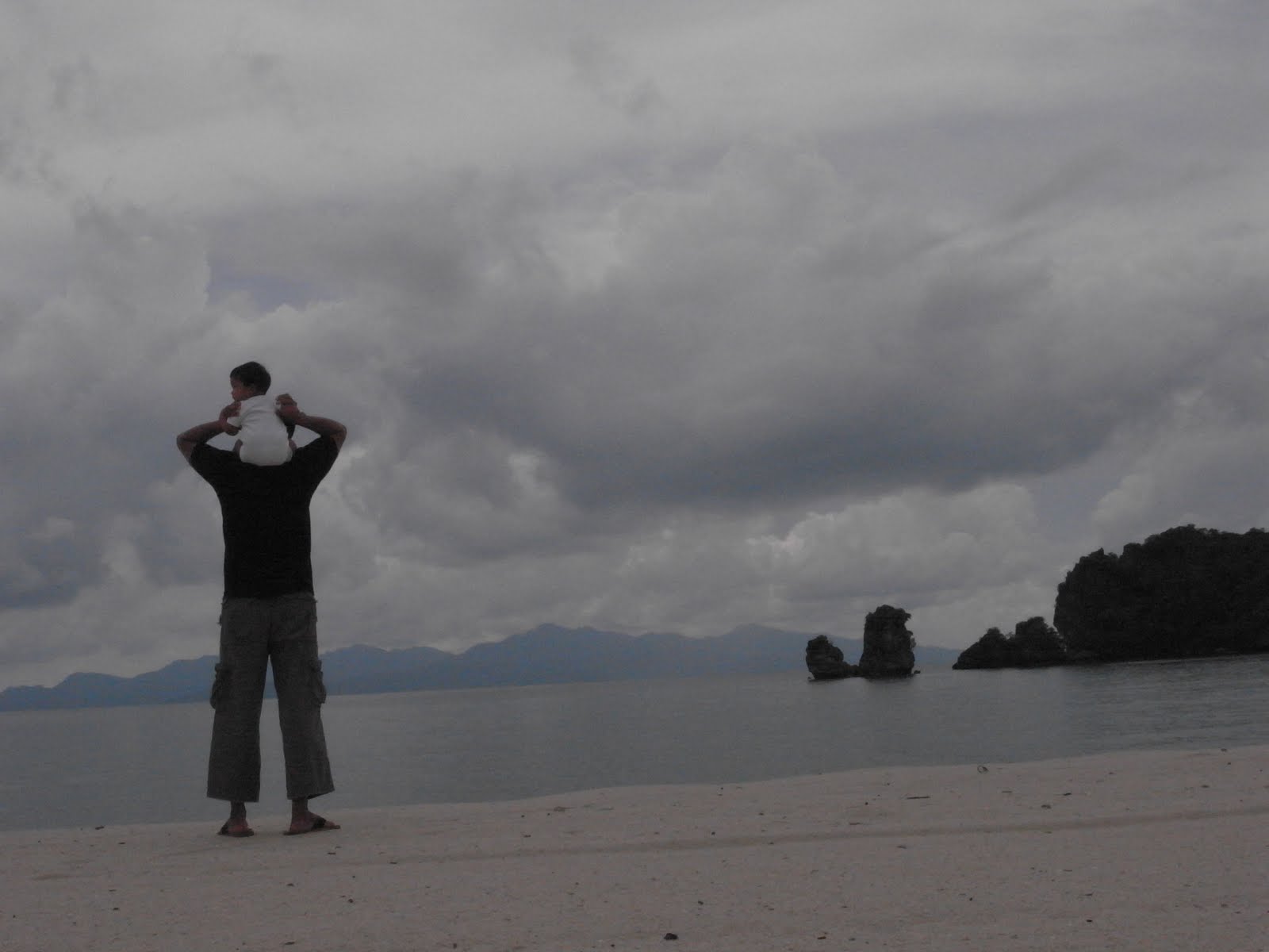 The Adventures of Brian.Nana.Althea: MRB a.k.a Mohamed Raqeem Brian