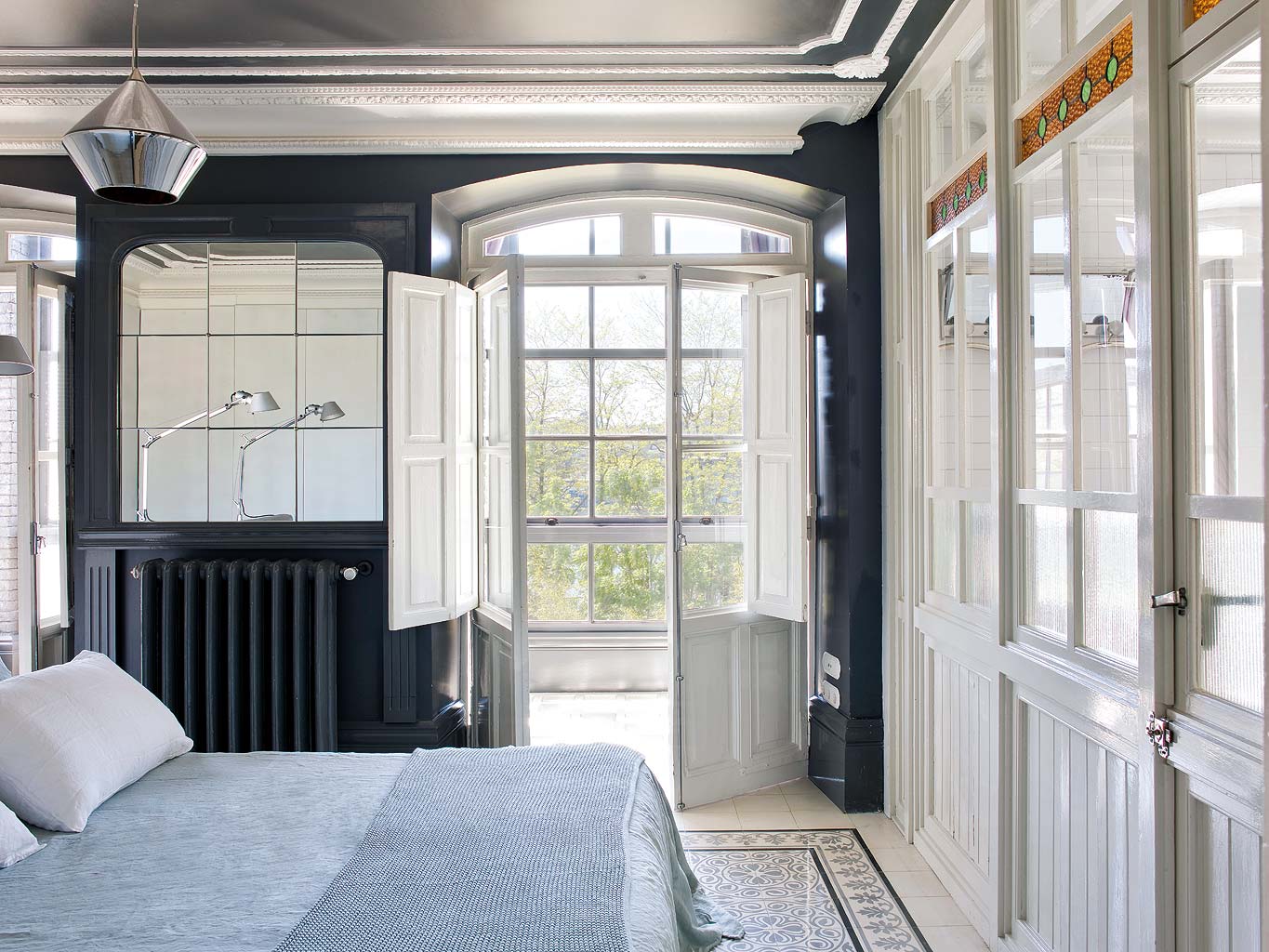 An amazing Spanish house with a multicultural splendor