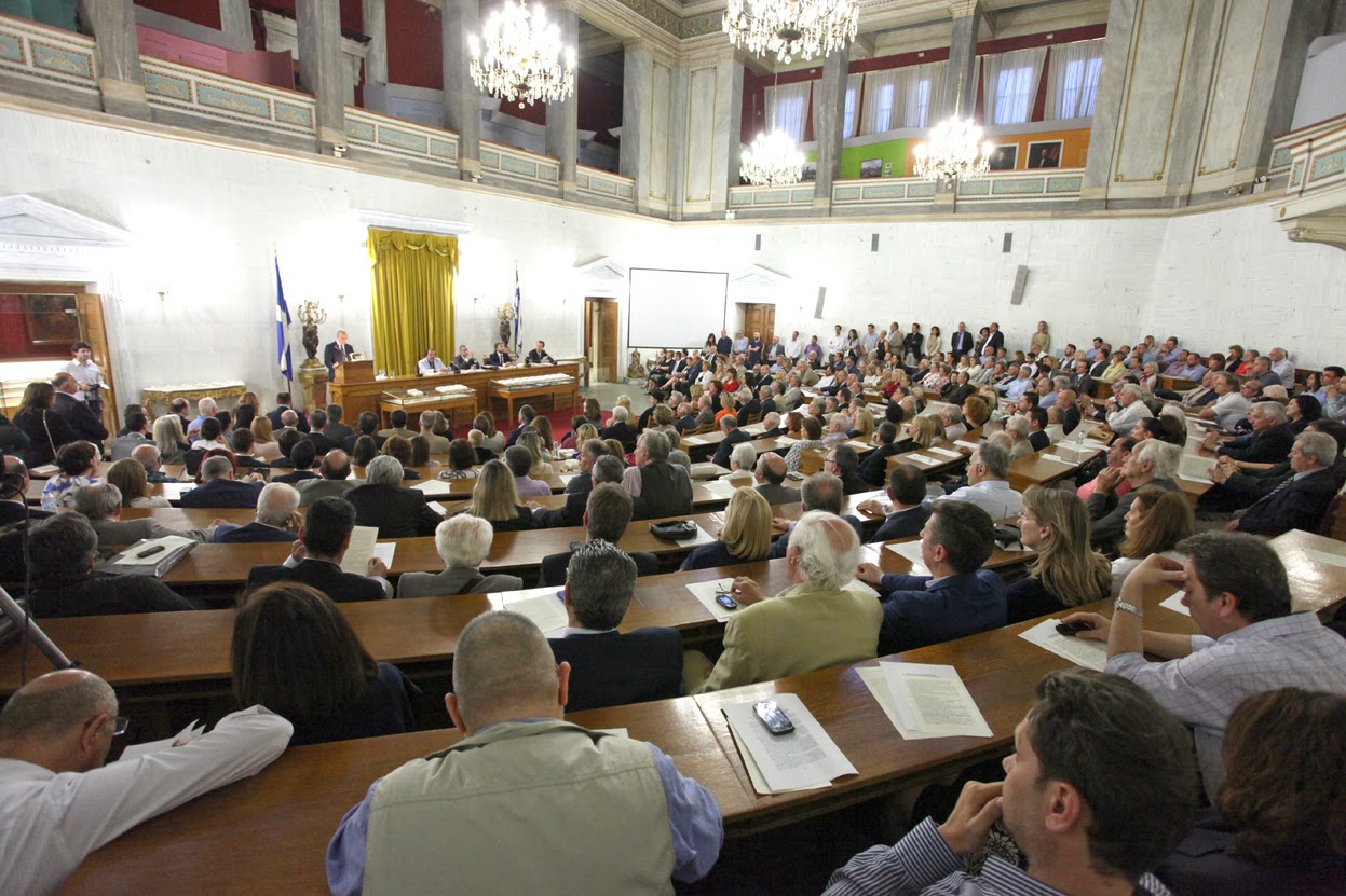 Ο ΣΥΓΓΡΑΦΕΑΣ ΚΩΝΣΤΑΝΤΙΝΟΣ ΛΟΥΛΗΣ: ΕΚΔΗΛΩΣΗ ΣΤΗΝ ΠΑΛΑΙΑ ΒΟΥΛΗ