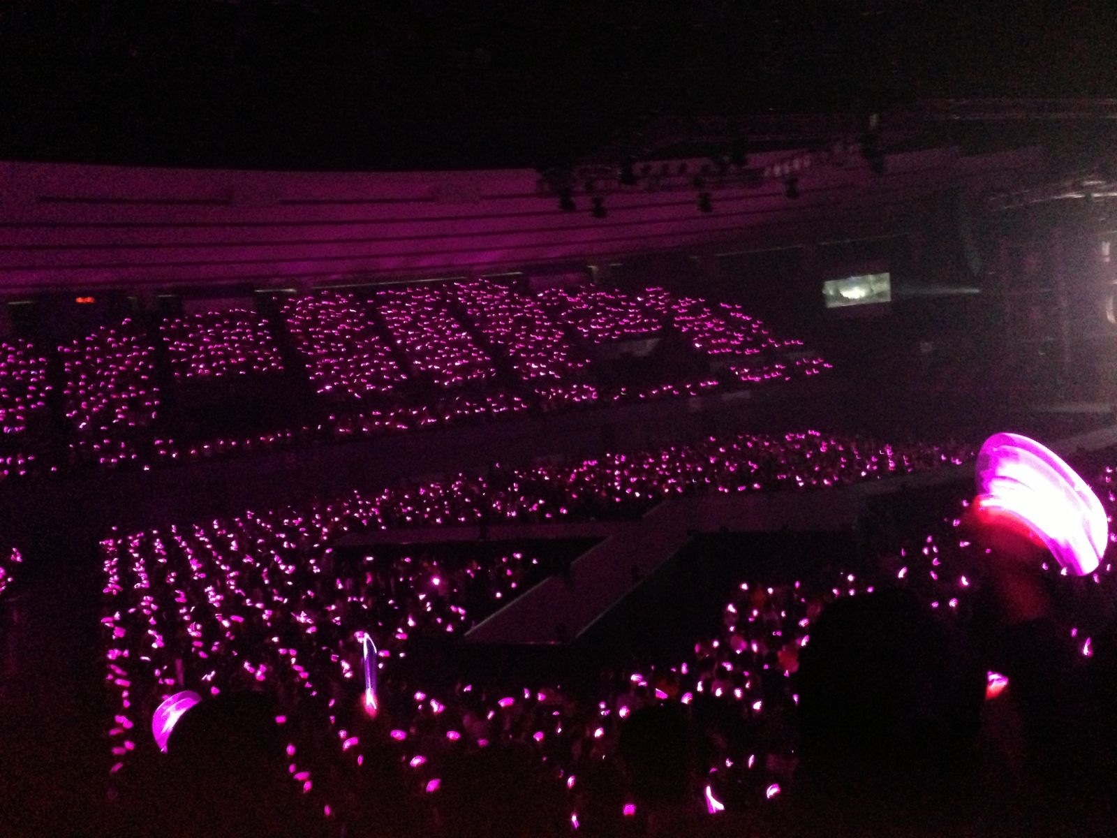 [Picture] 130310 Pink Ocean @ SNSD 2nd Japan Tour in Hiroshima