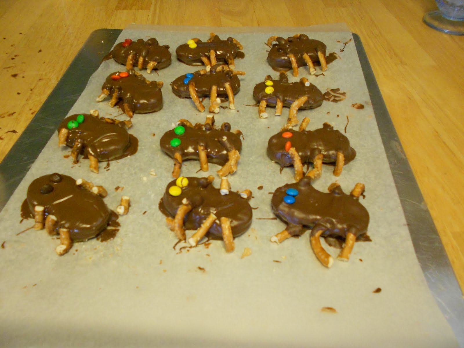 Hilltop Cafe Recipes: Chocolate Bugs