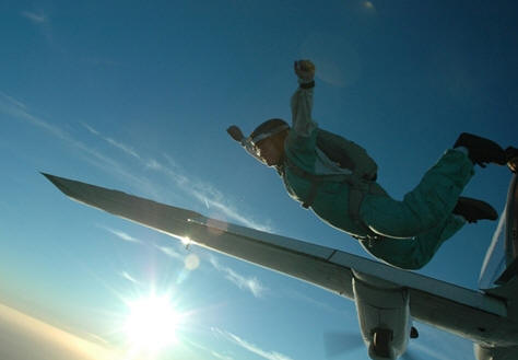 Total Hawaii: Diving In Hawaii - Sharks - Skydiving