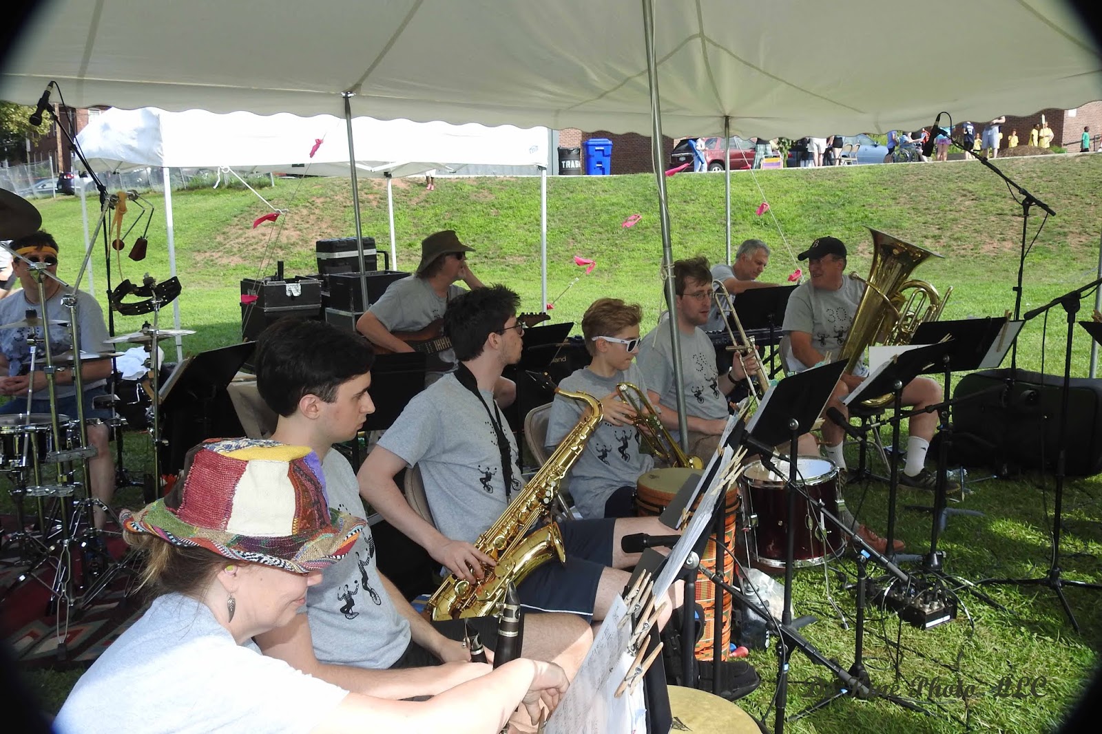 middletowneye: Call for Musicians for the Oddfellows Circus Band!