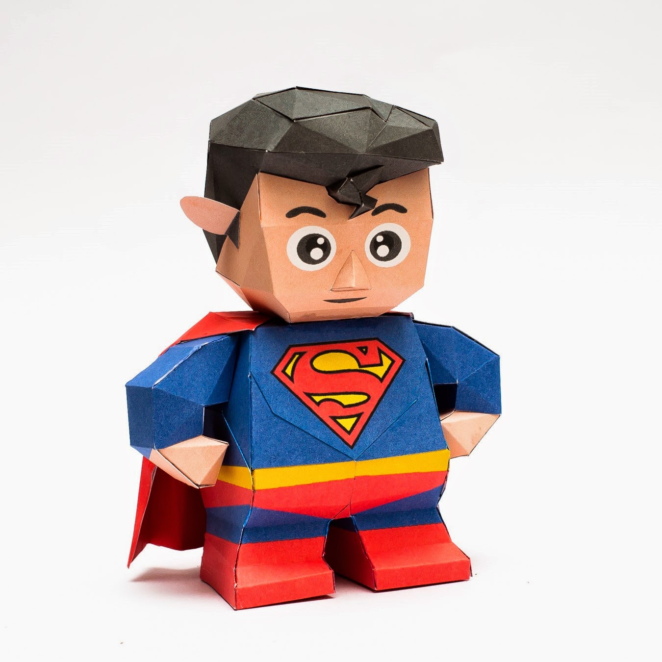 Chibi Superman Papercraft | Papercraft Paradise | PaperCrafts | Paper ...