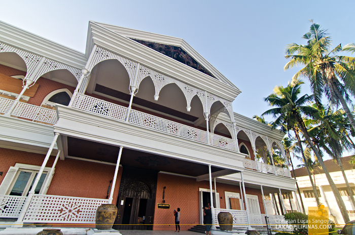 LEYTE | The Sto. Niño Shrine Tacloban ~ Excess & Splendor - Lakad Pilipinas