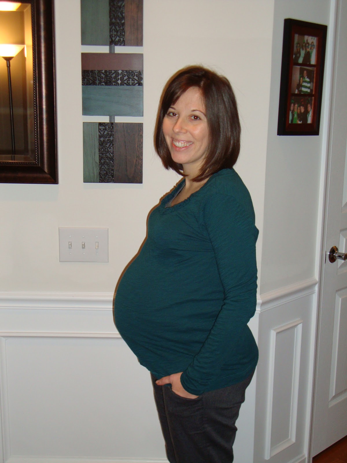 Double the Sweeneys, Double the Fun!: Baby Bump Pic - Week 27