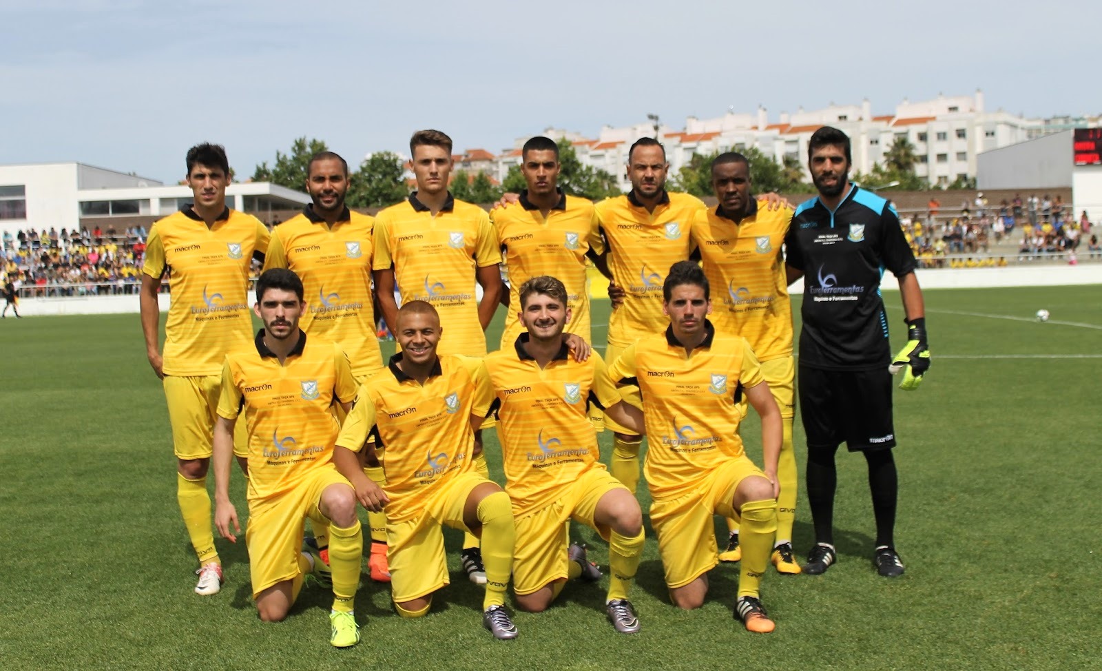 Repórter de Ocasião: »»» FOTOS COM HISTÓRIA - CCFC (18) - TAÇA A.F.S ...