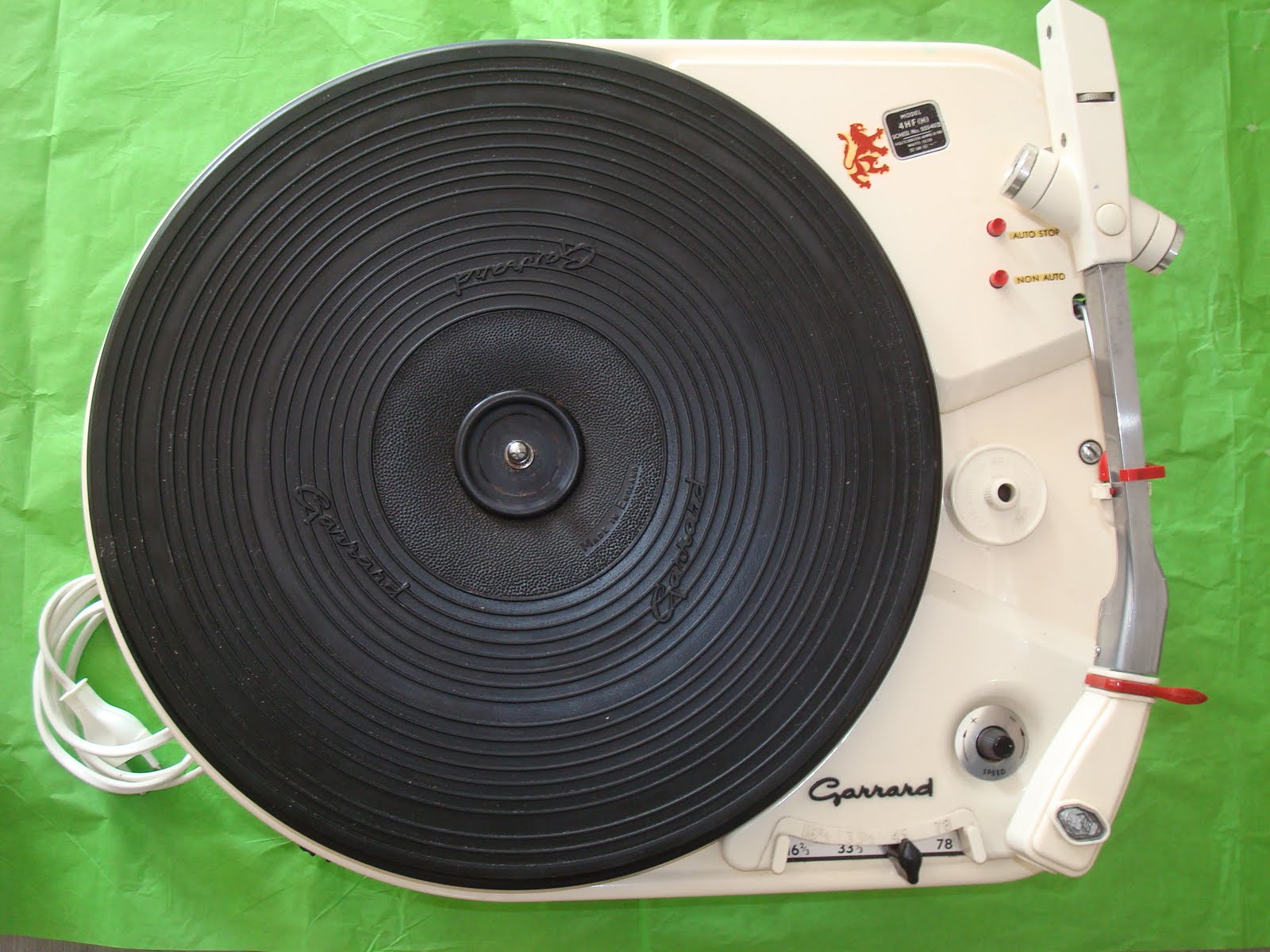 Old Turntables: Garrard 4HF