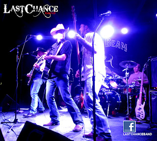 Bay Views: LAST CHANCE BAND