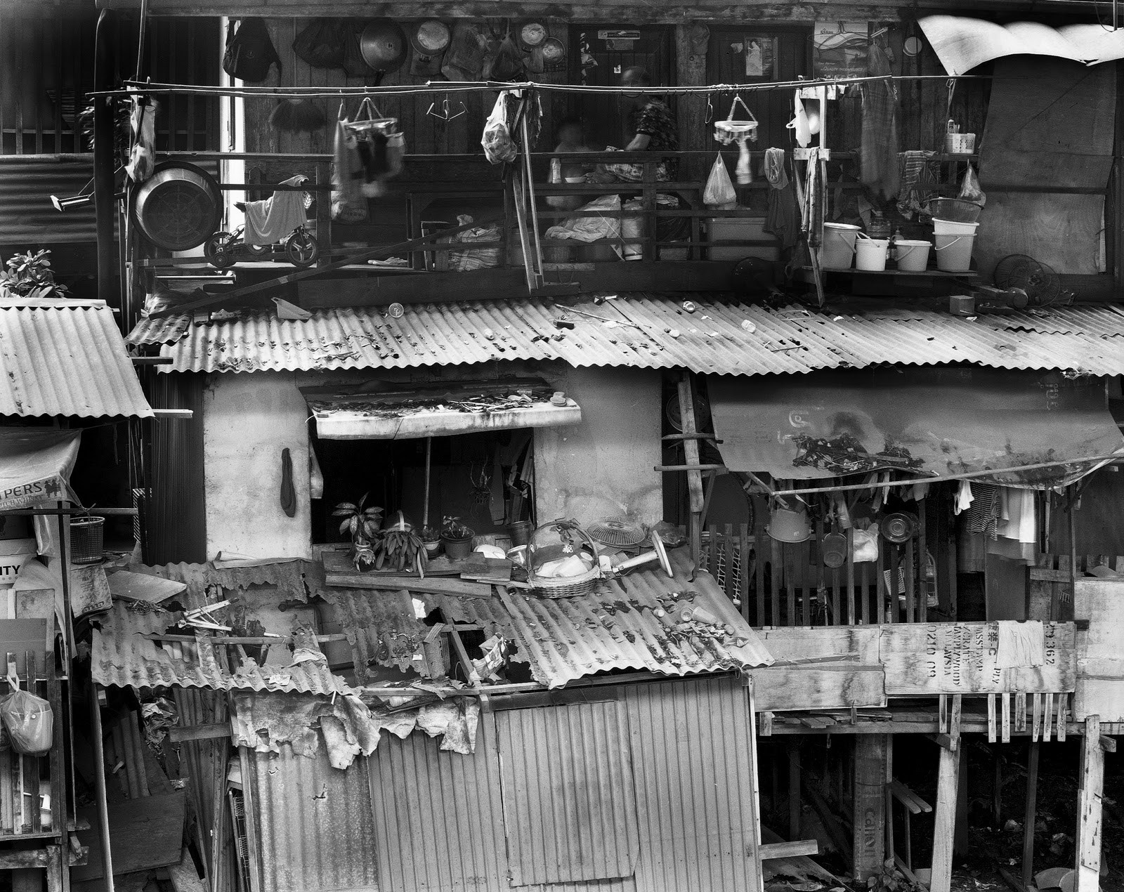 YAUM's PHOTO DIARY: More Slum Shack Canal Shots