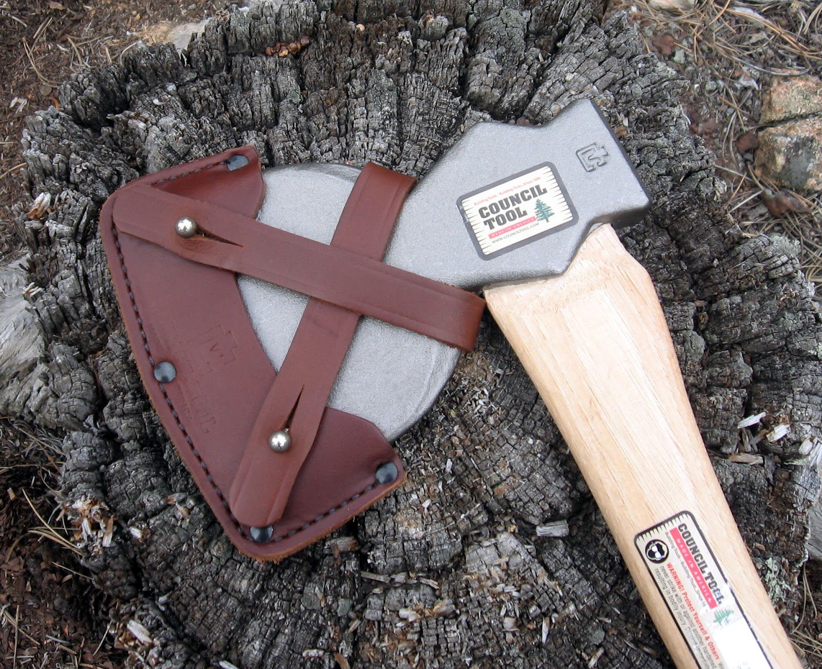 Rocky Mountain Bushcraft: Review: Council Tool "Broad Hatchet"
