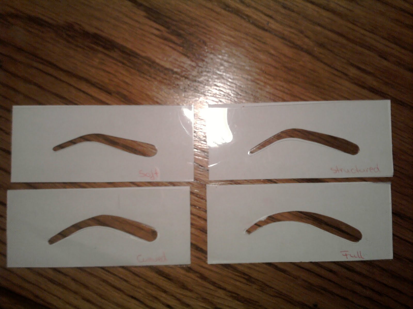 Dexxy: Review: Sabloane pt sprancene ELF