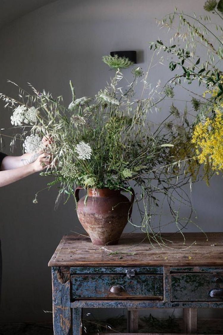 my scandinavian home: 6 Simple Foraged Floral Displays For Midsummer's Eve