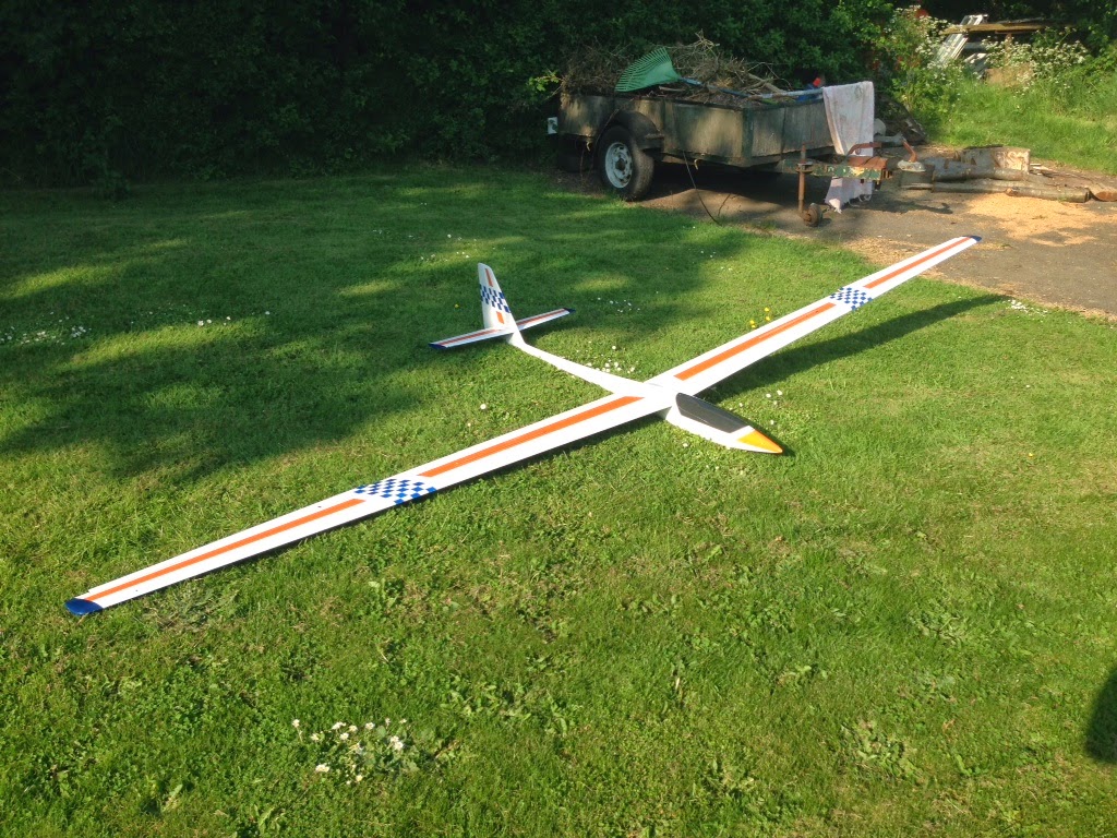 Slope Soaring Sussex: Clint's Latest Purchase....Multiplex Alpina 4m