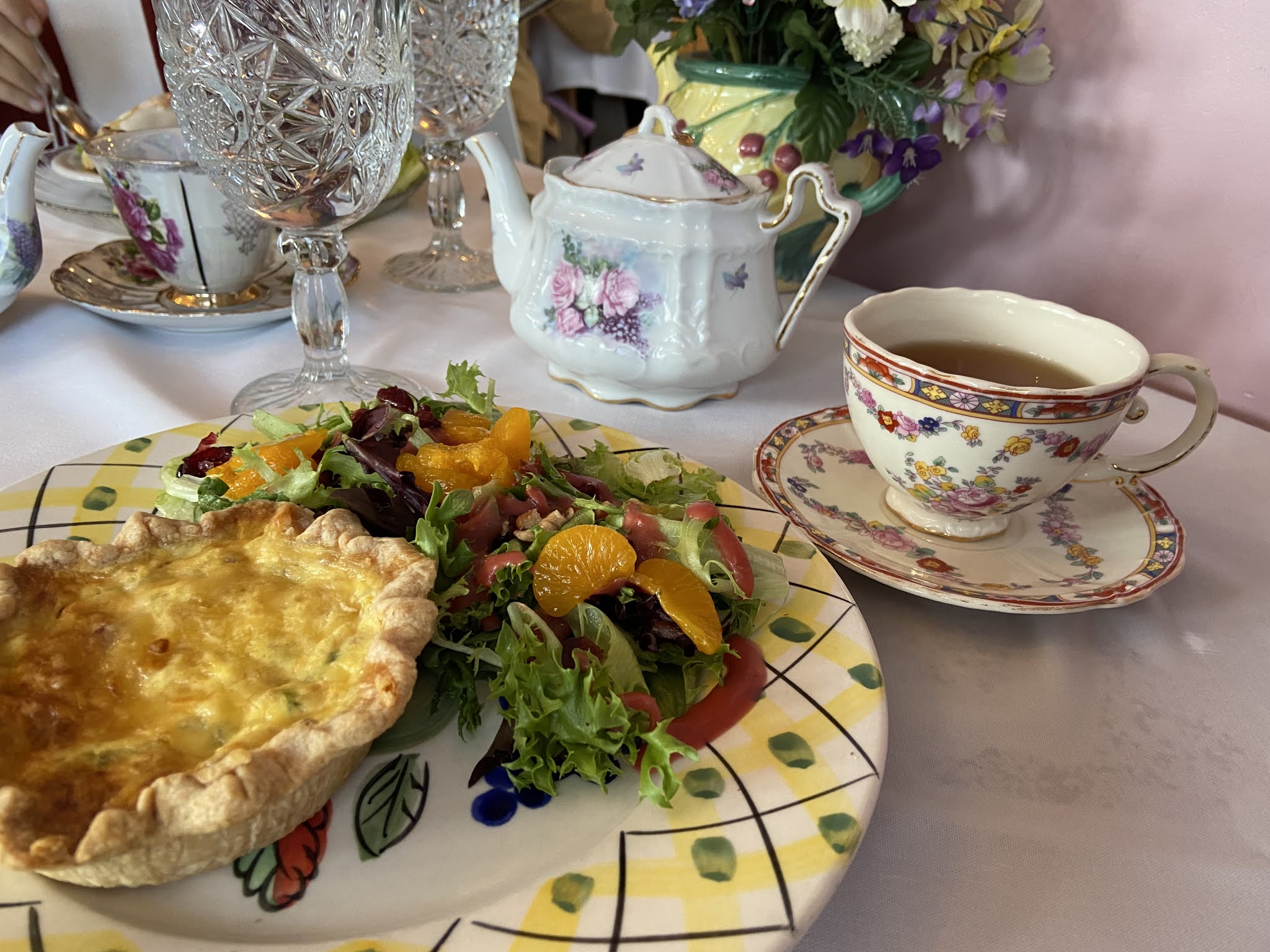 Barb's Tea Shop: The latest happenings at Tonia's Victorian Rose Tea Room