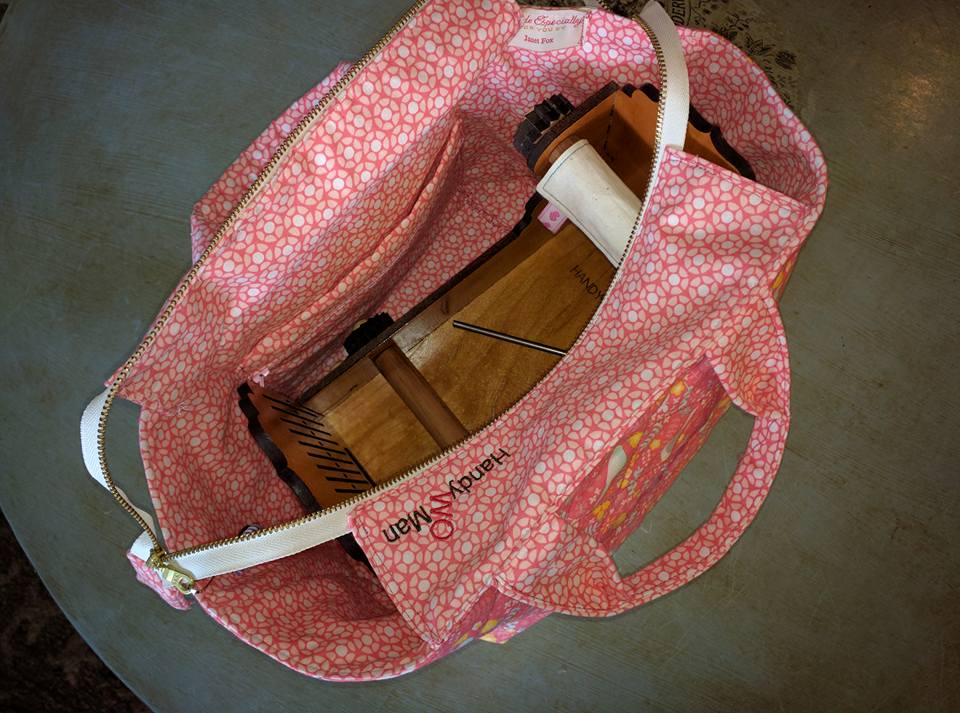 She's just a girl who creates...: Mini Box Tape Looms