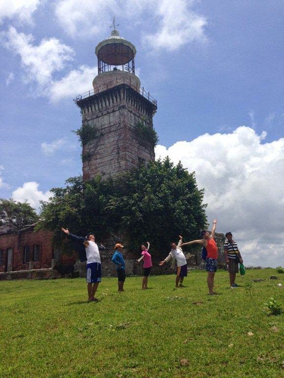 LakbayLoyd: LakbayLoyd Lighthouse Series 12: EL FARO DE ISLA DE CABRA ...