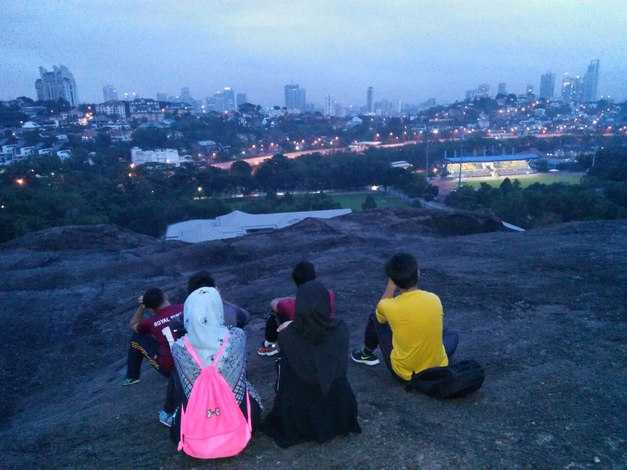 Bukit Simen, UM