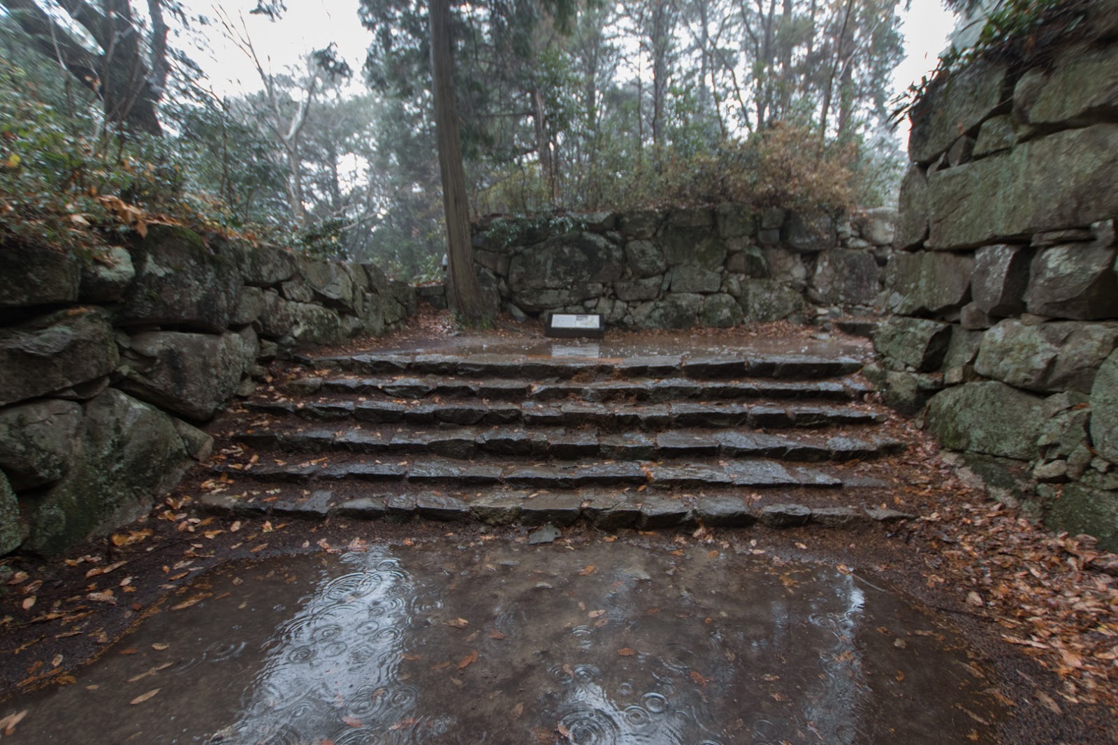 Azuchi Castle (2) -Each style of castles built by three rulers in ...